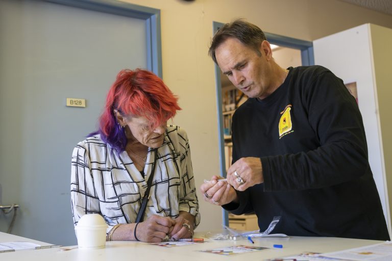 Australian Injecting and Illicit Drug Users League (AIVL)